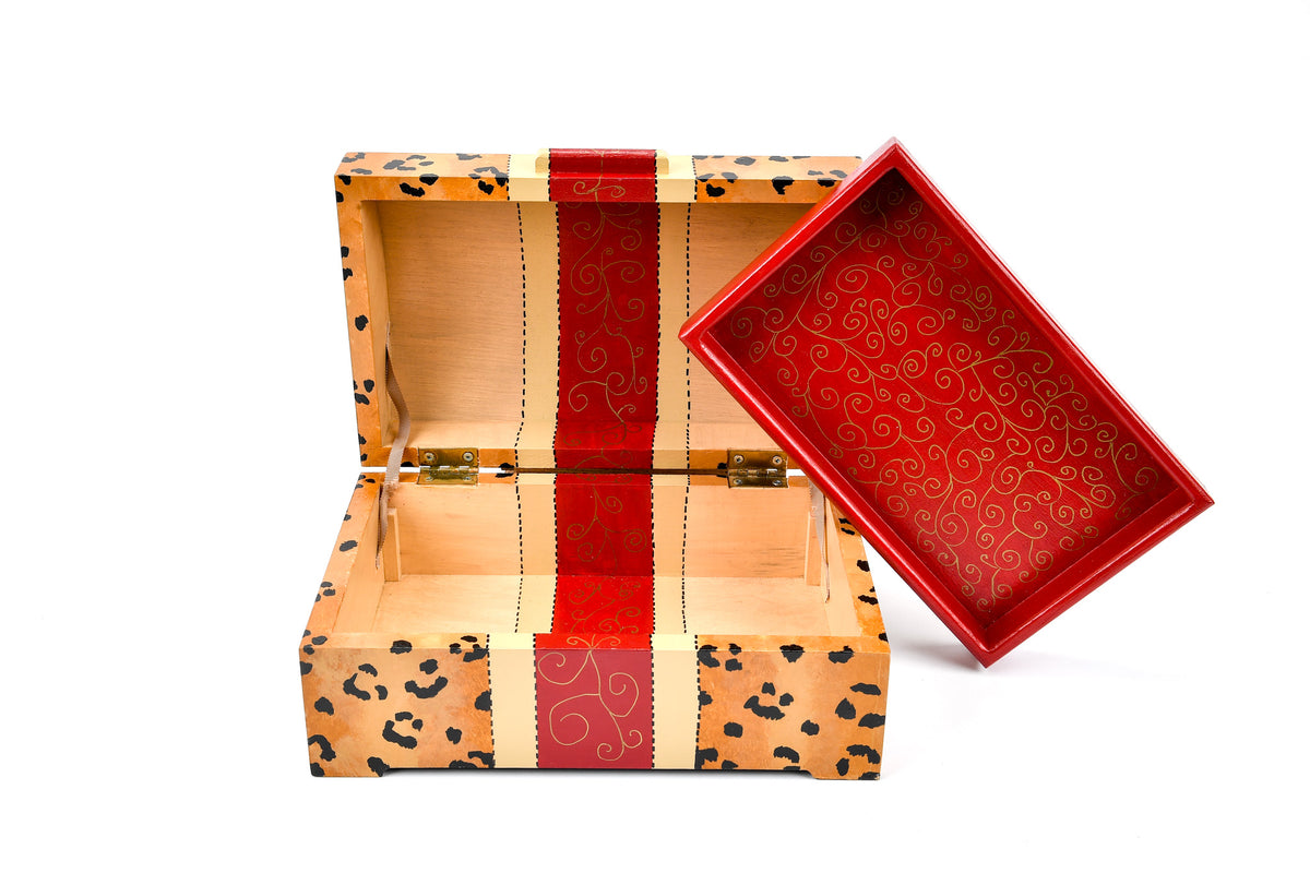 Chest- leopard print – Cummings Centre Boutique